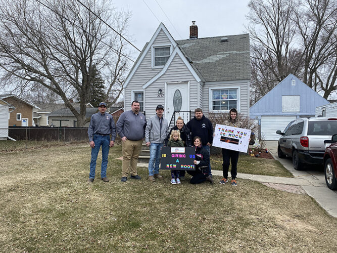 Alpena family overjoyed to be chosen as Level Up Roofing winner | News ...